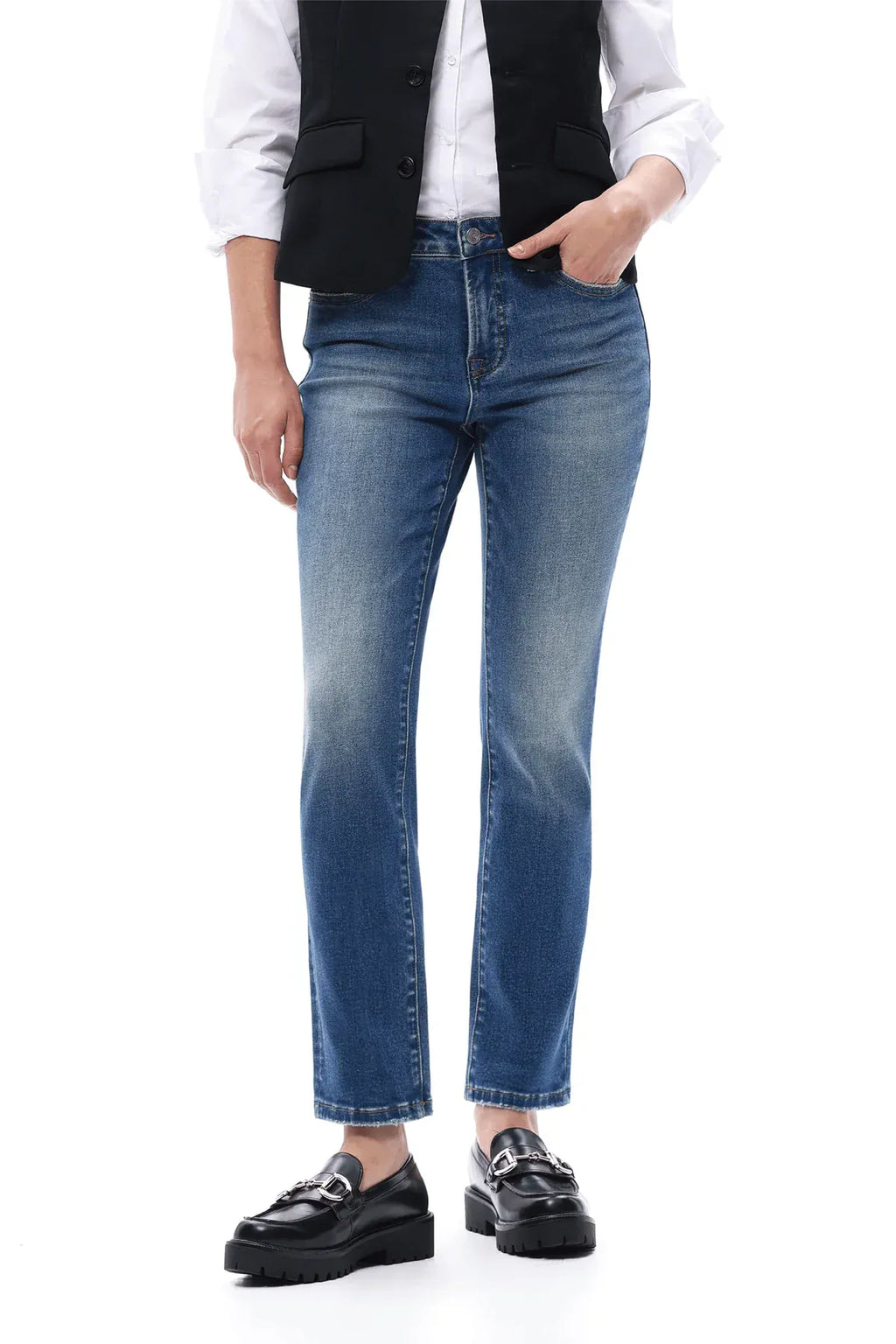 Bayeas Mid Rise Straight Leg Jeans – Planters Exchange